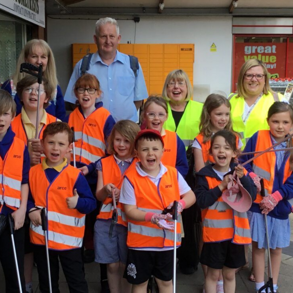 Blaydon West Primary School - Eco-team Litter Pick